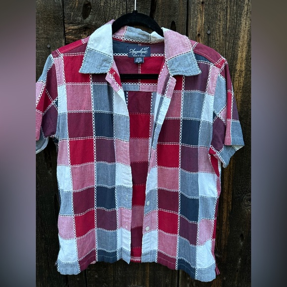 angelique | Tops | Angelique Red White Blue Button Up Square Detail ...